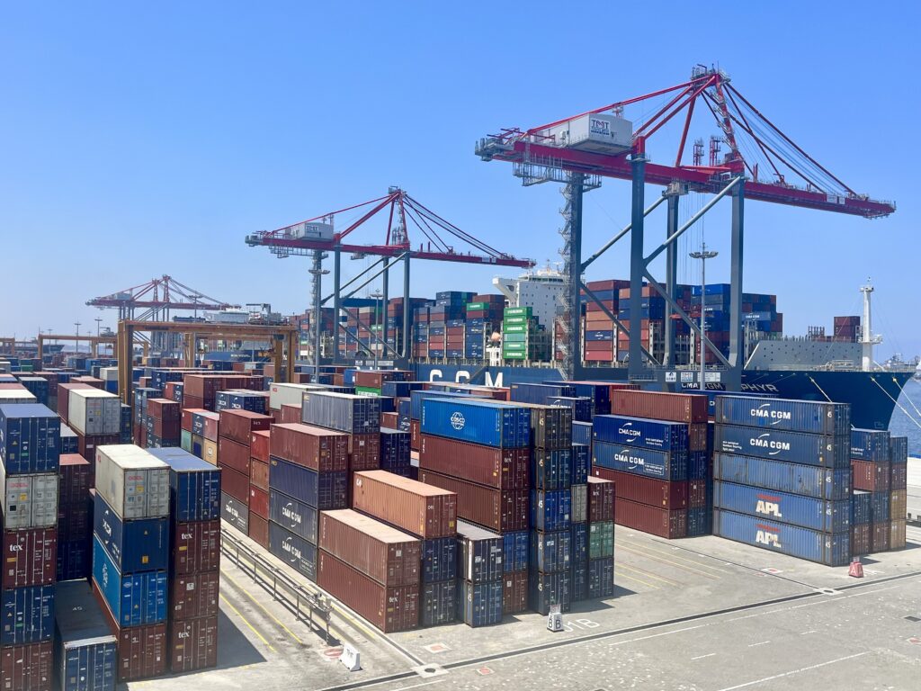 𝐀 𝐇𝐢𝐬𝐭𝐨𝐫𝐢𝐜 𝐃𝐮𝐚𝐥 𝐂𝐚𝐥𝐥: 𝟏𝟓,𝟎𝟎𝟎+ 𝐓𝐄𝐔 𝐂𝐌𝐀 𝐂𝐆𝐌 𝐙𝐄𝐏𝐇𝐘𝐑 & 𝐂𝐌𝐀 𝐂𝐆𝐌 𝐀𝐃𝐎𝐍𝐈𝐒 𝐚𝐭 ...